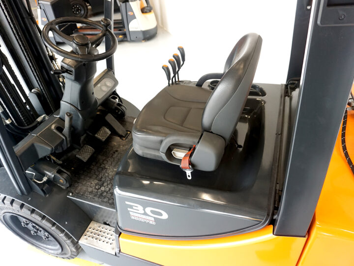 Doosan G30E-7 | WDX