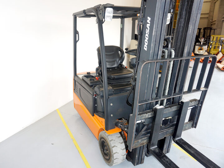 Doosan B20T-5 | WDX