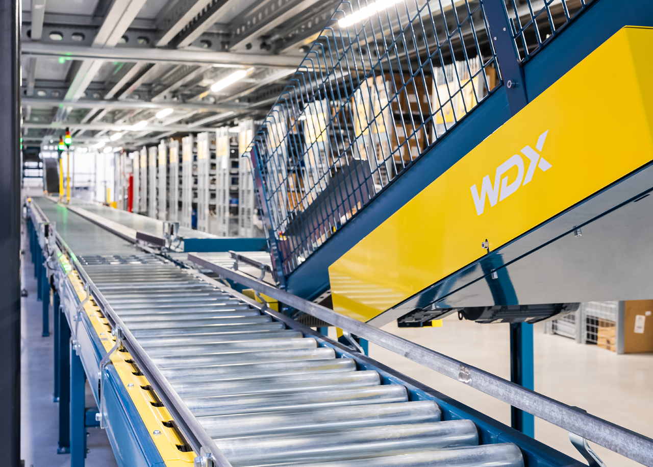 Transporter rolkowy w intralogistyce - WDX